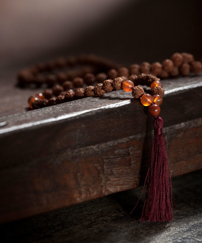 Rudraksha Mala Shiva mit naturreinem Himalaya Rudraksha